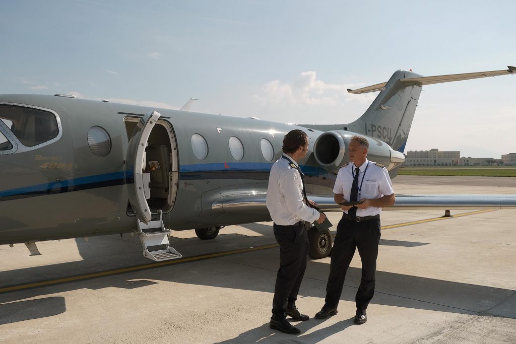 Home – Slam Air - Private Jet, Air Taxi, Luxury Jet - Noleggio jet ...